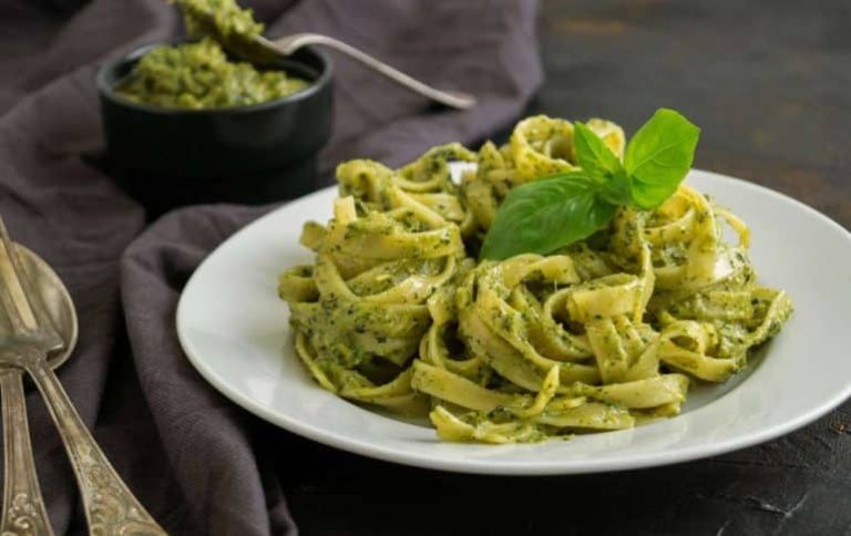 Peruvian Green Noodles Recipe